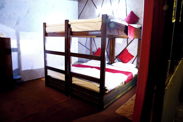 The Escapee Resort - Uttarakhand