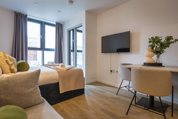 ケーブルストリート サービスド アパートメンツ - ランカシャー