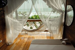 Quarto casal, vista para o mar