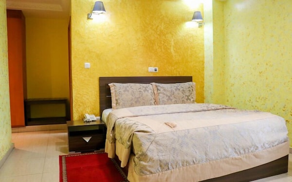 Noubou International Hotel Akwa - Douala