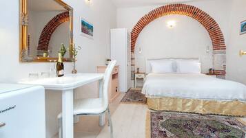 Quarto Duplo | 1 quarto, cofre no quarto, secretária, Wi-fi grátis