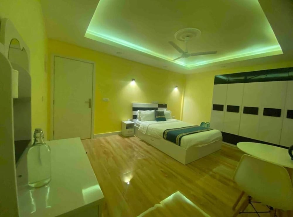 Hedheykuri Residence - Maldives