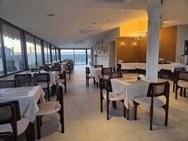 Pequeno-almoço inspirado na cozinha local diário incluído 