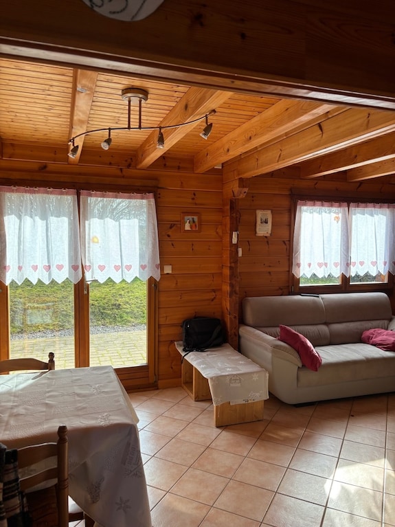 Quiet Finnish-style Chalet With 11 Ares Of Fully Enclosed Garden - Remiremont