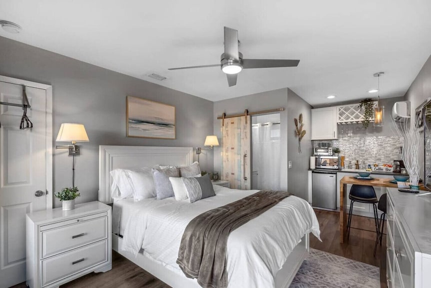 Tilah Stays | 10 Min To Beach & Nightlife - Fort Lauderdale, FL