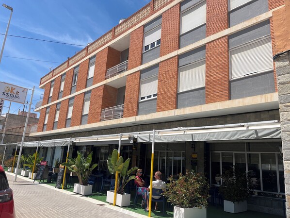 Fachada da propriedade