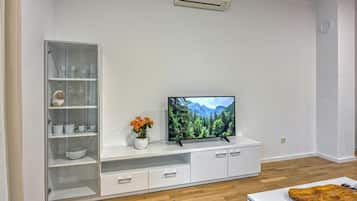 Apartamento standard, 1 quarto, sacada (Cikat Bay Modern Apartment /w Balcony) | Parte interna