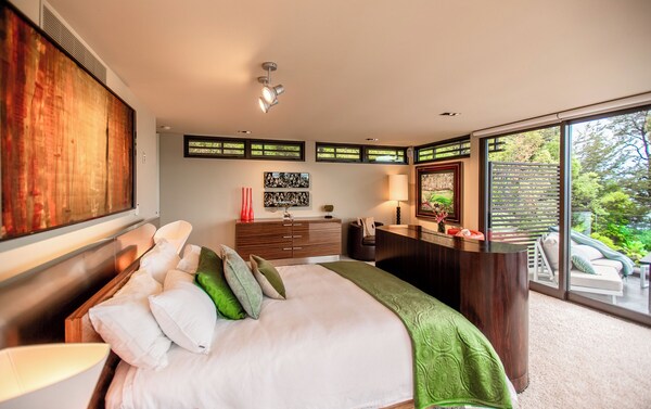 Exclusive Suite Booking - Kaiteriteri
