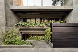 Fachada da propriedade