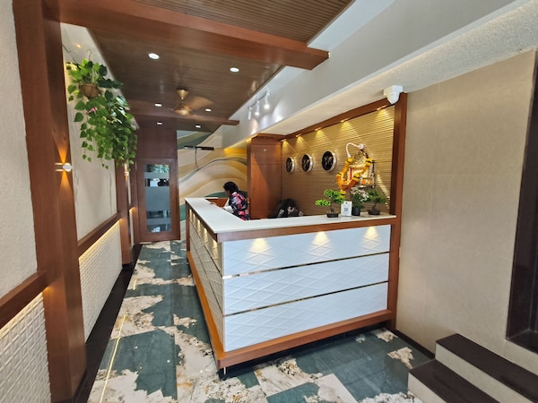 Hotel Prime Suites Airoli - Thane