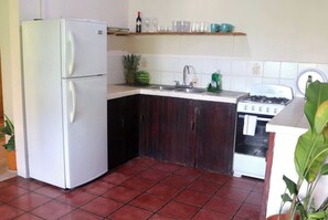 Estúdio Comfort, vista para o pátio | Sala de estar