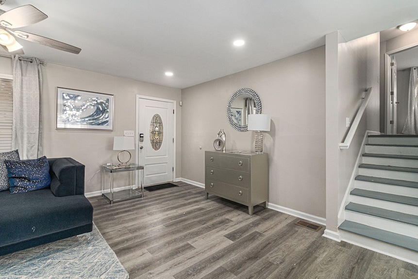 Modern 3br Retreat With Huge Yard & Grill - Sleeps 8 Close To Atl Airport - Riverdale, GA