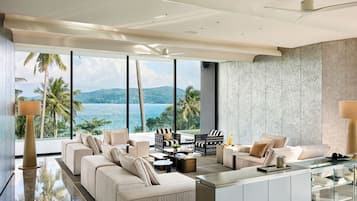 Smart TV de 43 de polegadas com canais digitais, ténis de mesa, livros