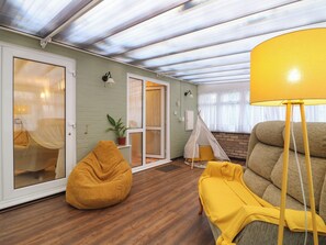 3 quartos, individualmente decorados, individualmente mobiliados