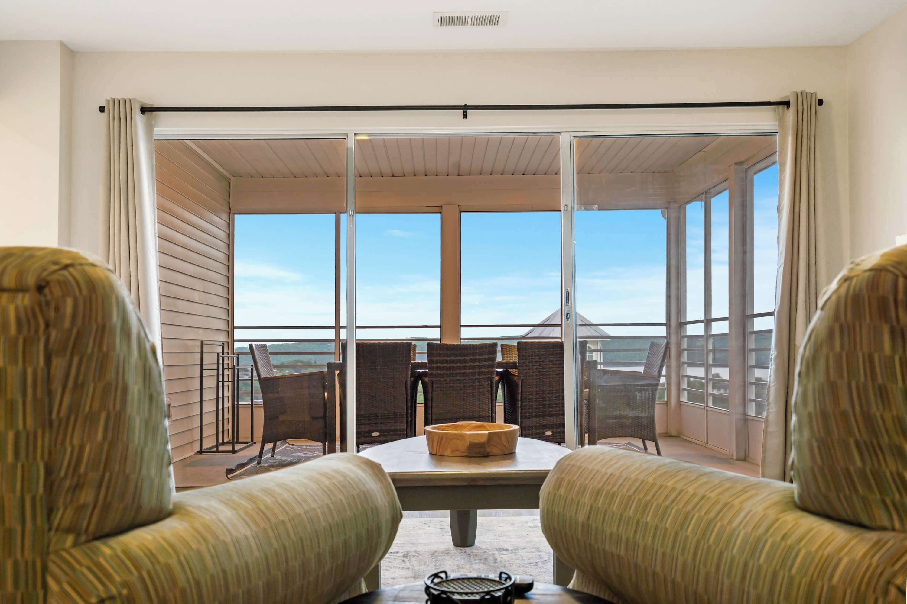 Ozark Mountain Oasis - For 7! - Coney Island, MO