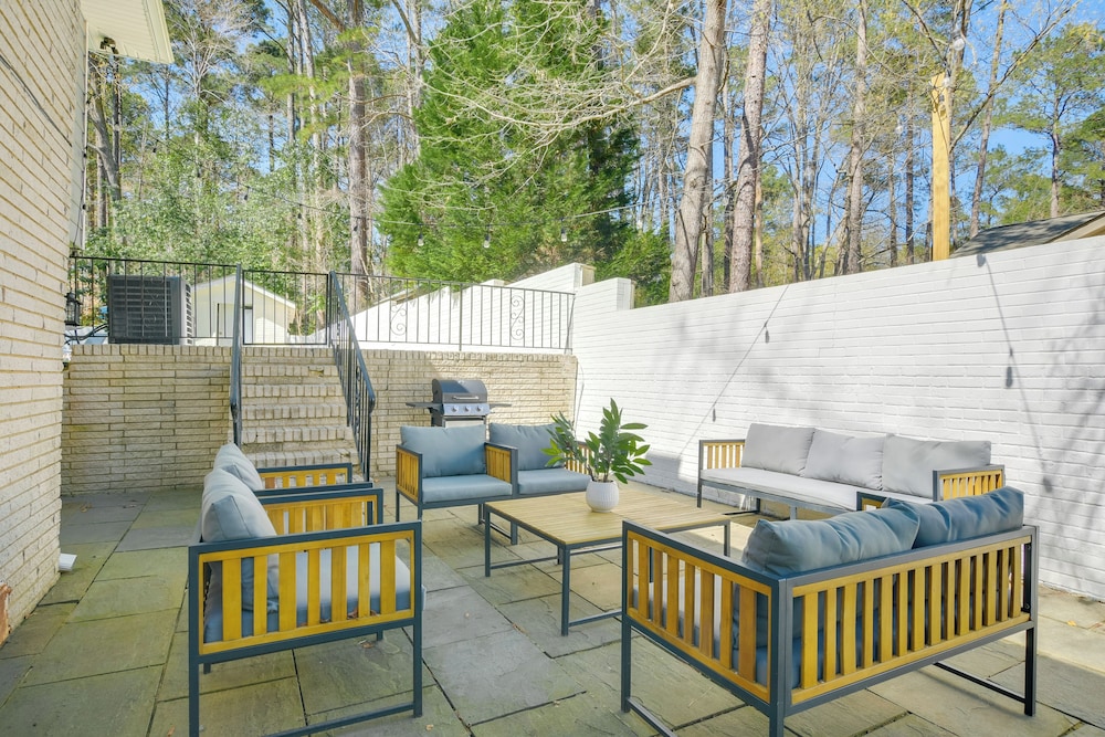 7 Mi To Dtwn Durham: Home W/ Hot Tub & Game Room! - Durham, NC