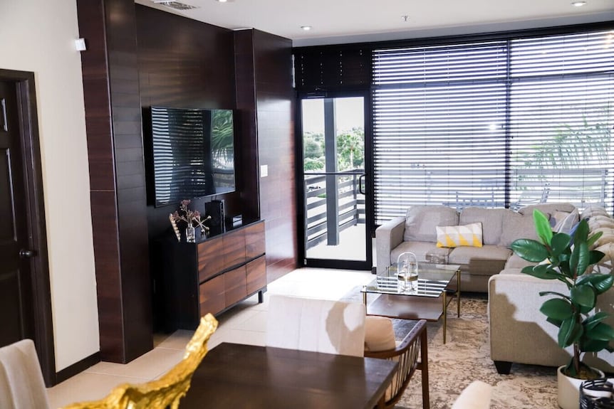 Penthouse With Pool & Jacuzzi - Mission, TX