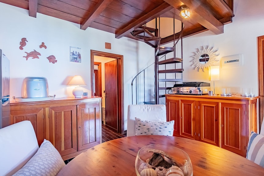 Villa With Swimming Pool And Sunset View - Marina di Campo