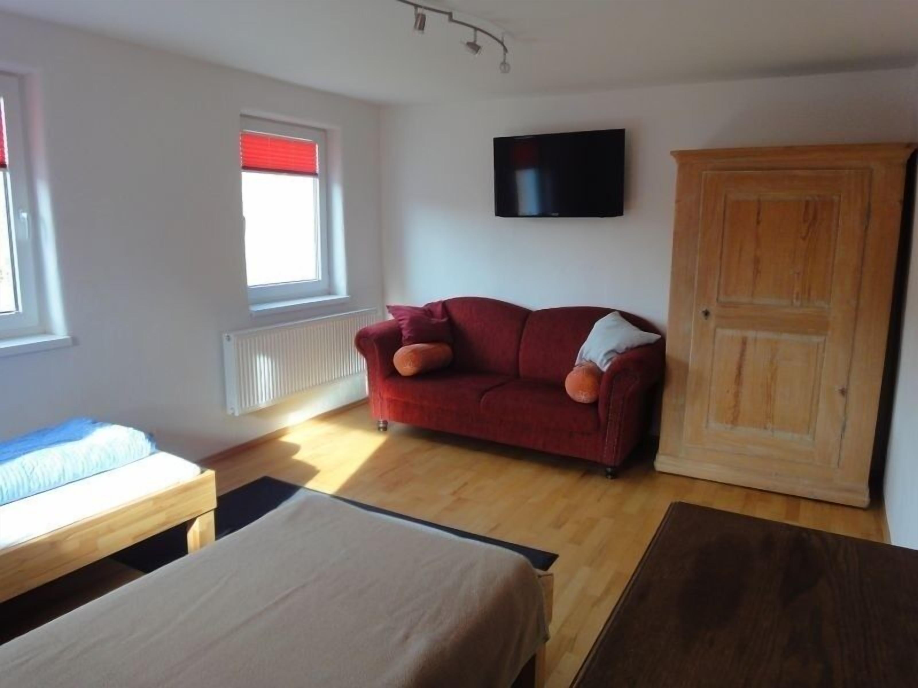 Vacation Apartment/apartment For 5 Guests With 70m² In Stetten (143257) - Rottweil