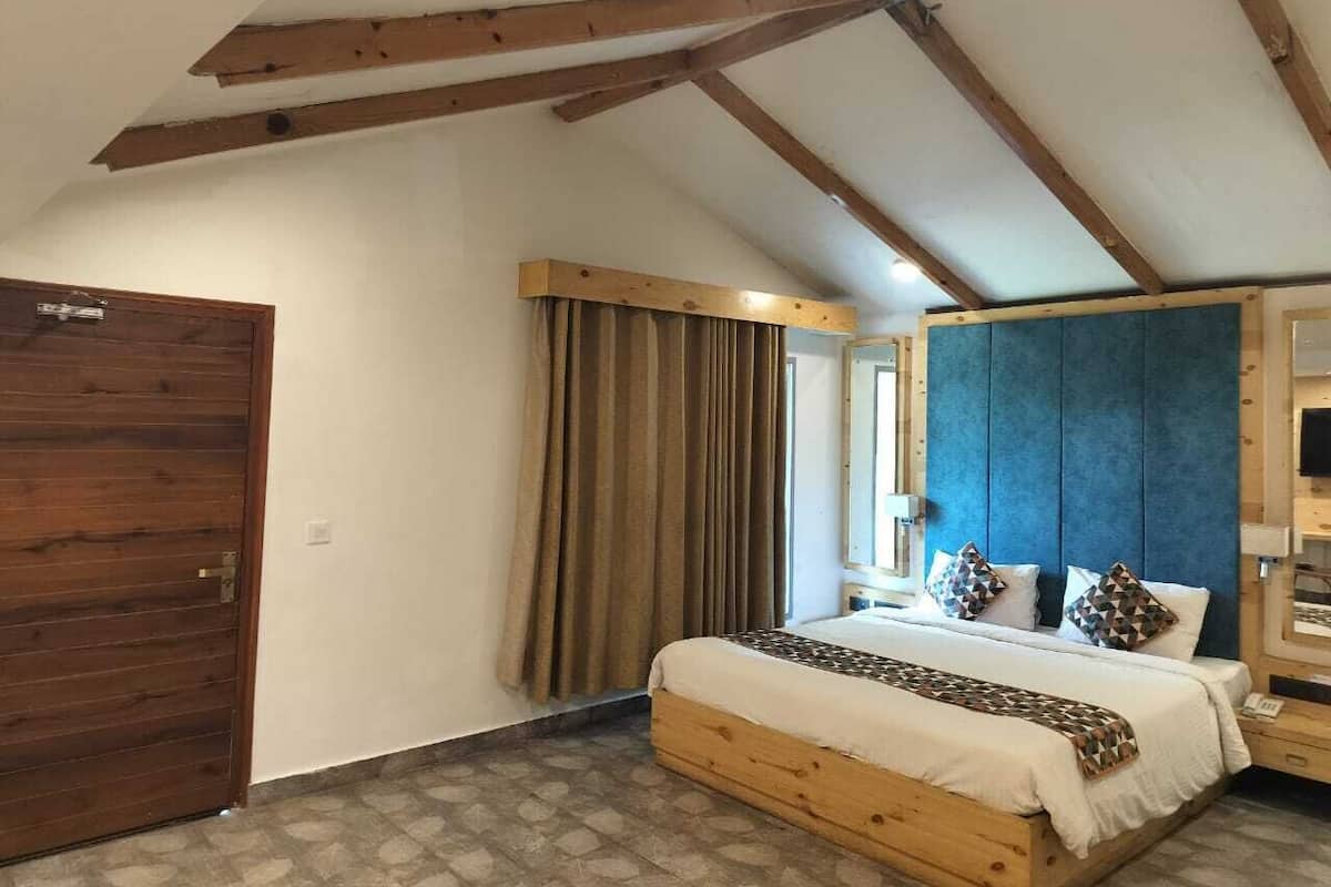 Quarto luxo | 1 quarto, Wi-Fi de cortesia