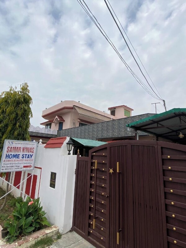 Samar Niwas Dehradun - Dehradun