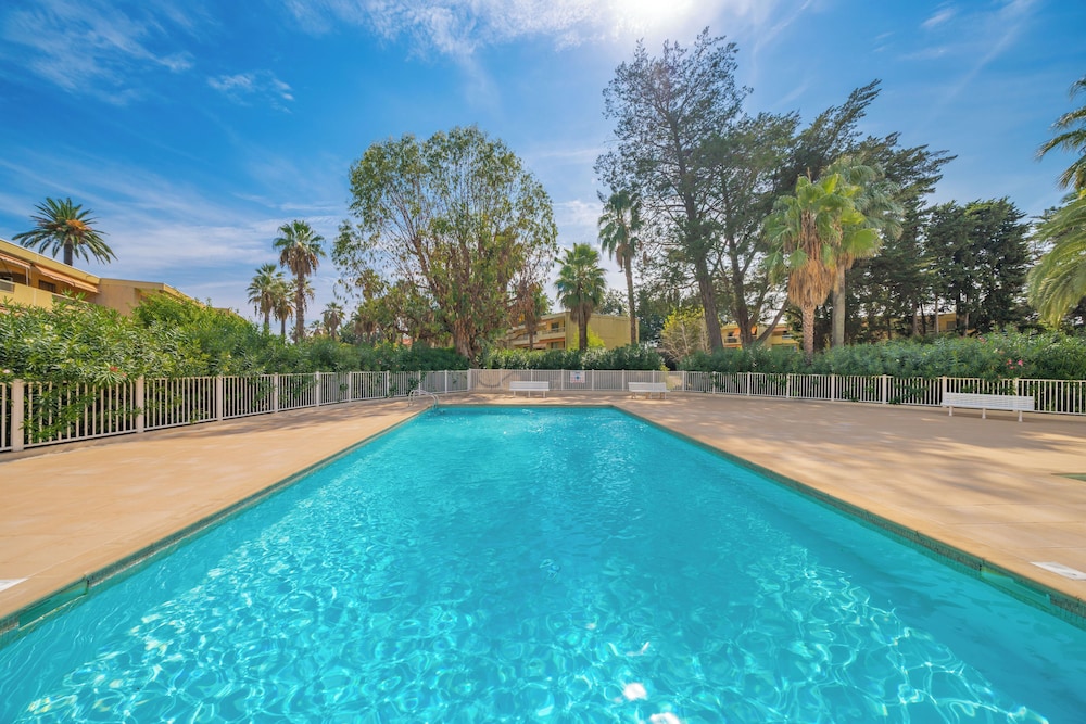 Les 15 Pins & La Mer - Antibes