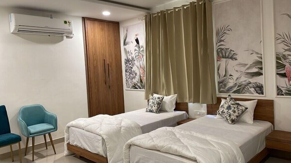 The Gamora Hotel - Gwalior