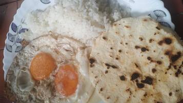 Pequeno-almoço inspirado na cozinha local diário mediante uma taxa