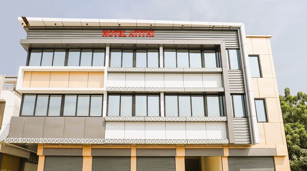 Stayguru Hotel Atithi - Bhuj