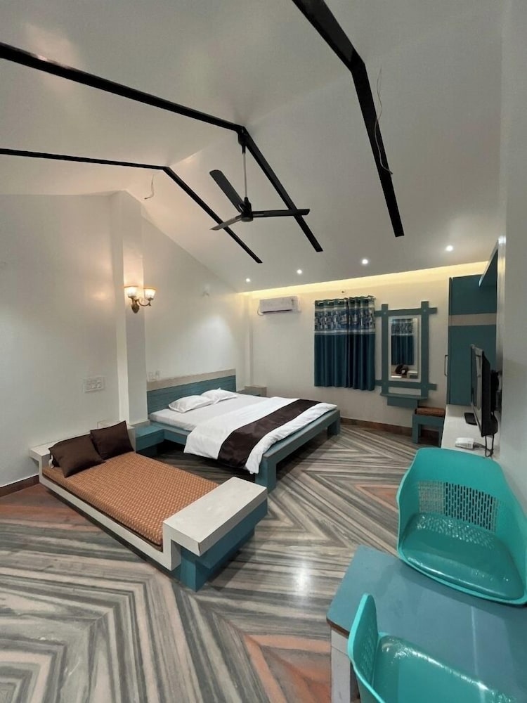 Amrapali Resort - Karnataka