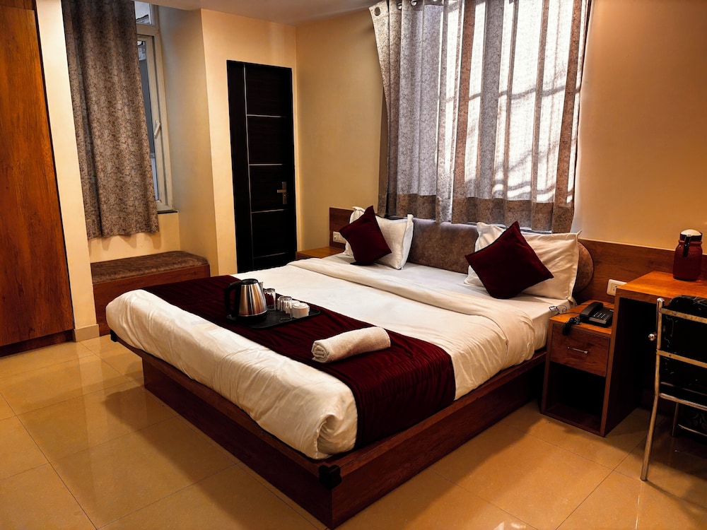 Hotel Gulabi Nagri - Jaipur