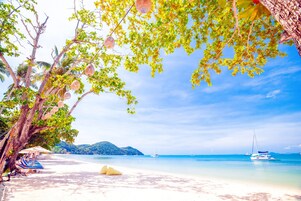 Vista para praia/oceano