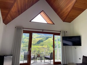 Quarto conforto, vista para a cidade | Wi-Fi de cortesia