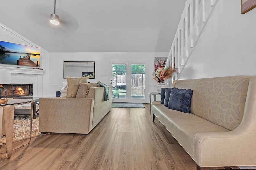 Peaceful & Cozy 5-br, 3ba Home, Serene Neighborhood Near Shelby Farms Park. - 日耳曼敦