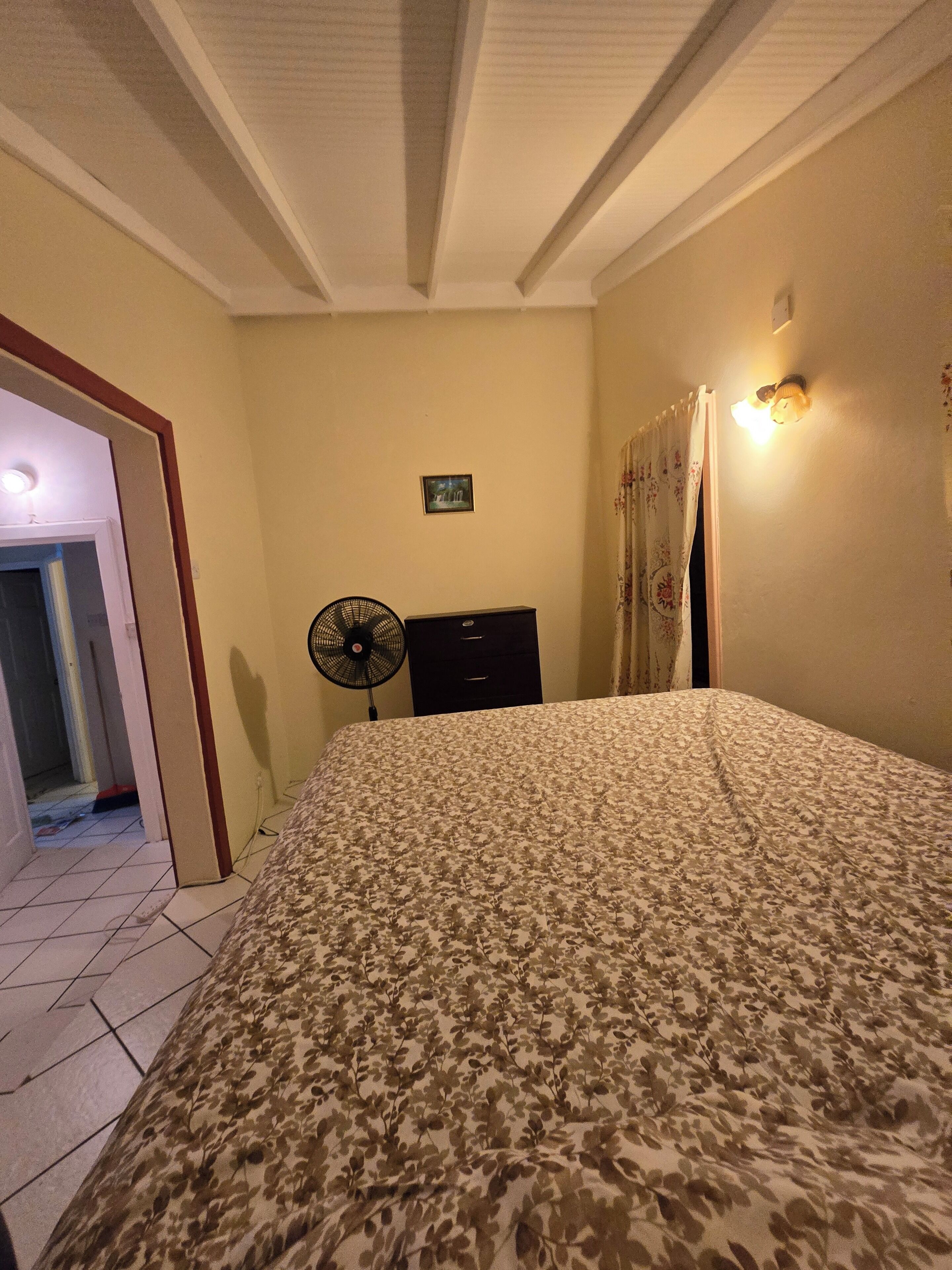 Charming And Spacious 2-bedroom 1 Bath House In Lovely Castries With Wifi, Ac, - Saint Lucia