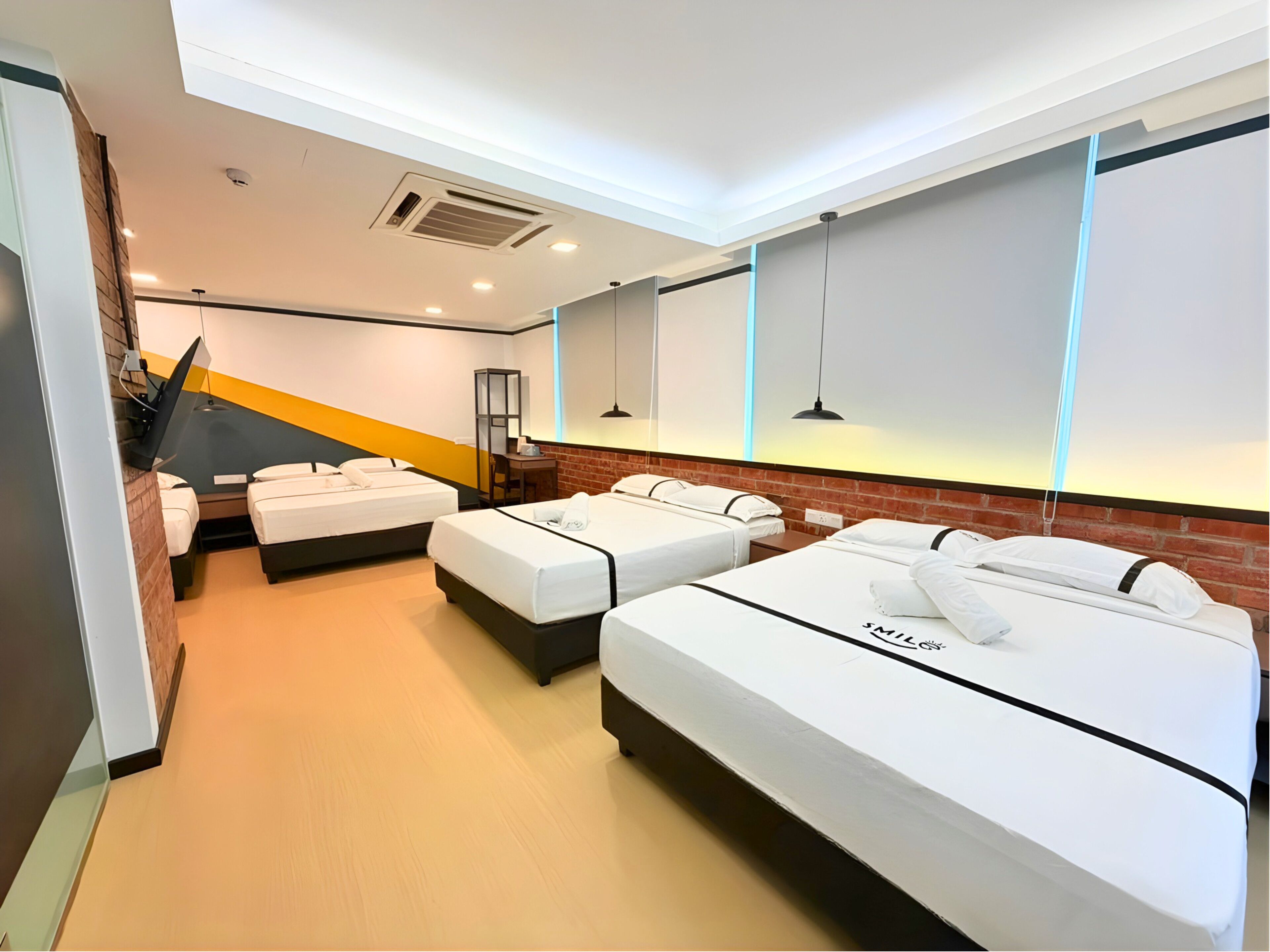 Dormitório Partilhado Familiar, várias camas | Secretária, ferro/tábua de engomar, Wi-fi grátis 