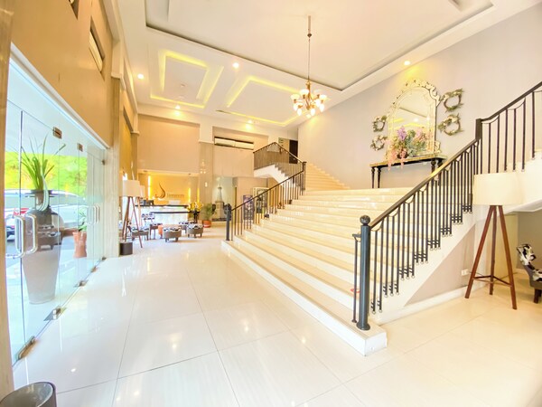 Tasneem Hotel Malioboro - Yogyakarta