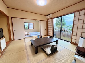 Quarto duplo básico, vista para o jardim | Wi-Fi (sobretaxa)