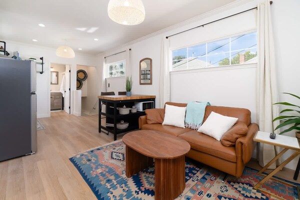 Modern 1-br Apartment Close To Downtown Vibes - Circus Circus Reno
