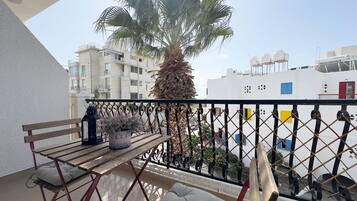 Apartamento, 2 quartos, fumadores, varanda | Varanda