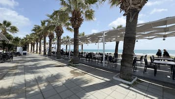 Apartamento, 2 quartos, fumadores, varanda | Terraço/pátio interior