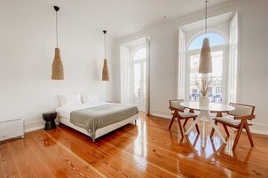 Apartamento Standard, cozinha, Vista para a cidade | 5 quartos, secretária, ferro/tábua de engomar, Wi-fi grátis 