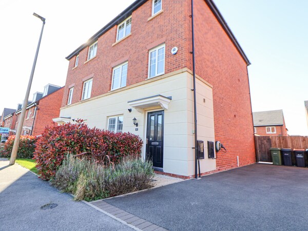 37 Devana Gardens - Chester, UK