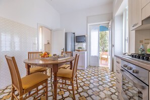 Villa, fumadores | 2 quartos 
