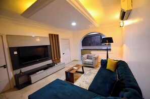 Apartamento Familiar, varanda, Vista para a cidade | Sala de estar