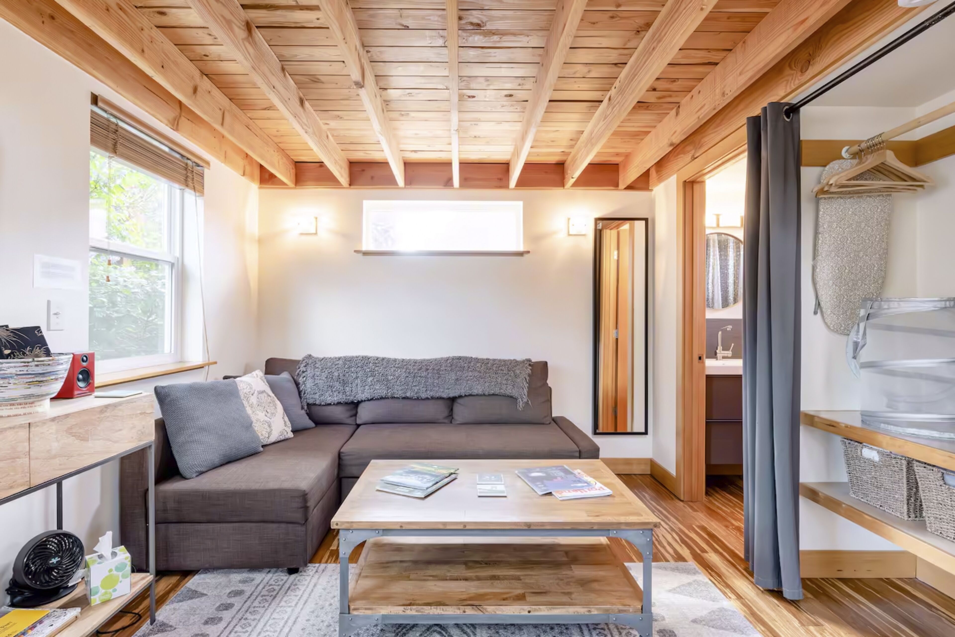 Lemon Door Tiny Home In Mississippi District, Near Downtown & Convention Center - Tigard, OR