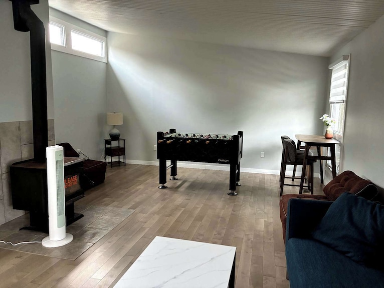 Main House 30m To Sandbanks - 2 Minutes To The Lake Consecon With Playground - Brighton