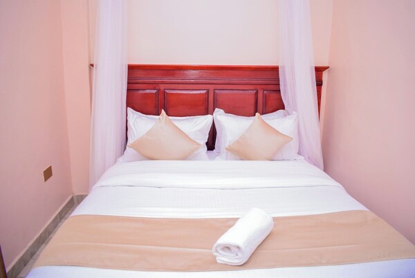 Carla Premier Hotel - Kisumu