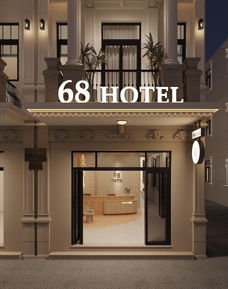 68hotelgocong - Gò Công
