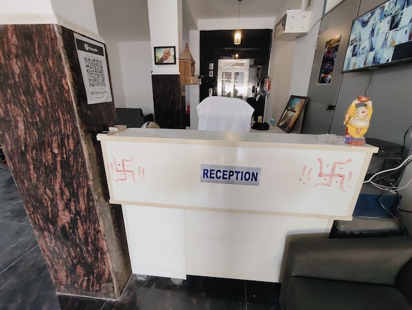 Hotel Dream Palace - Noida